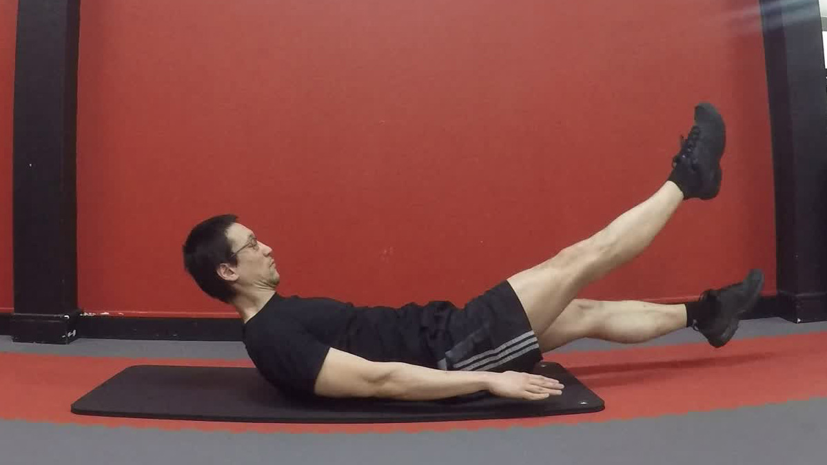 Flutter Kicks - Battements de Jambes